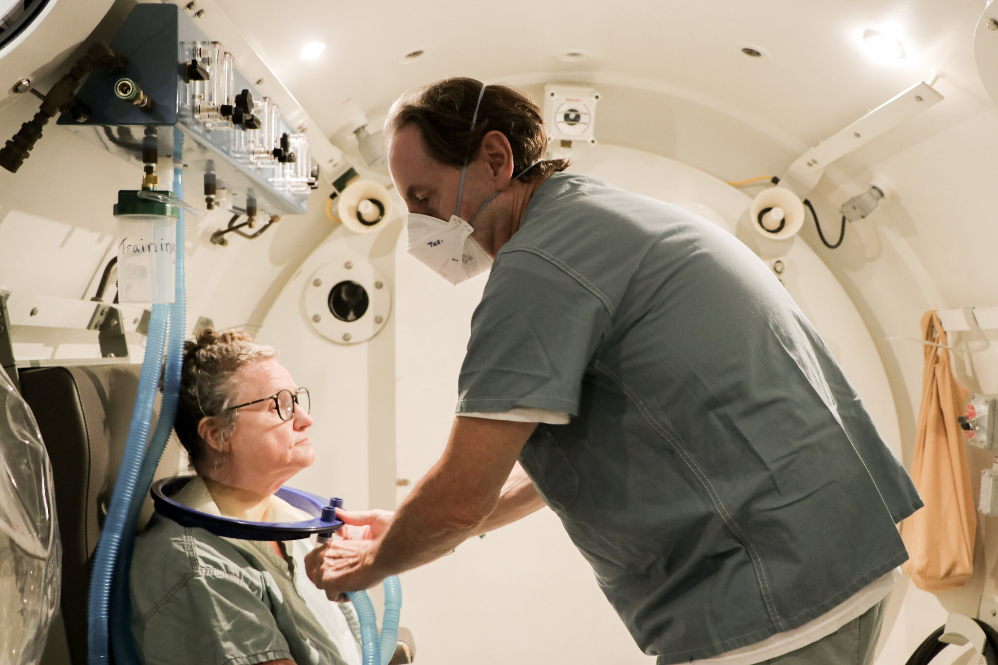 Hyperbaric Treatment and Wound Care Center – University Health Partners ...